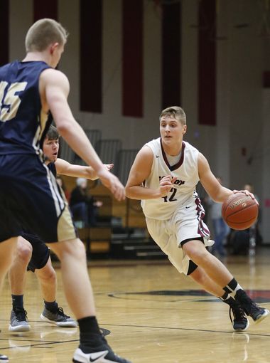 Boys Basketball – Cardinal Authlitic